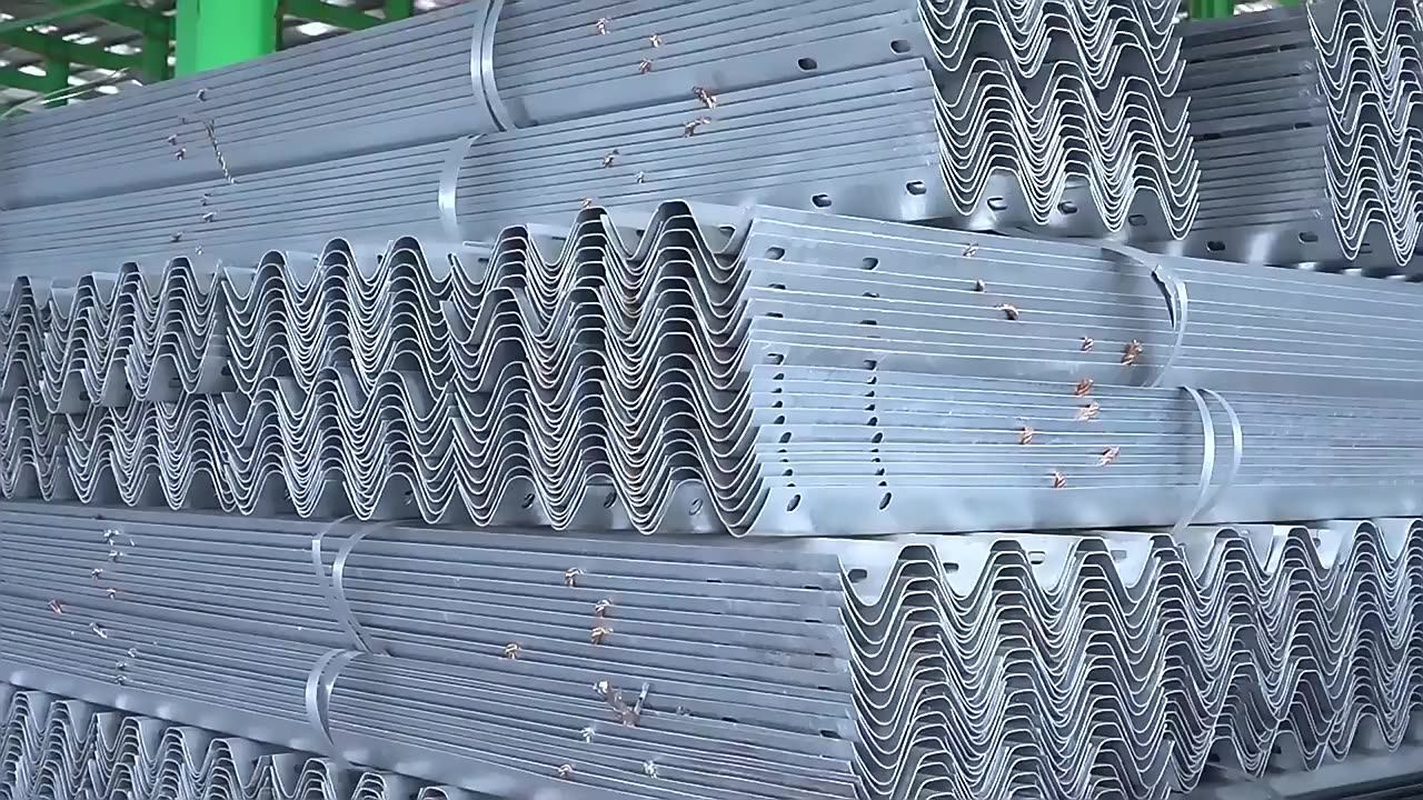 Crash Barrier W Beams Highway Galvanized Guard Rail Galvanized Fence ...