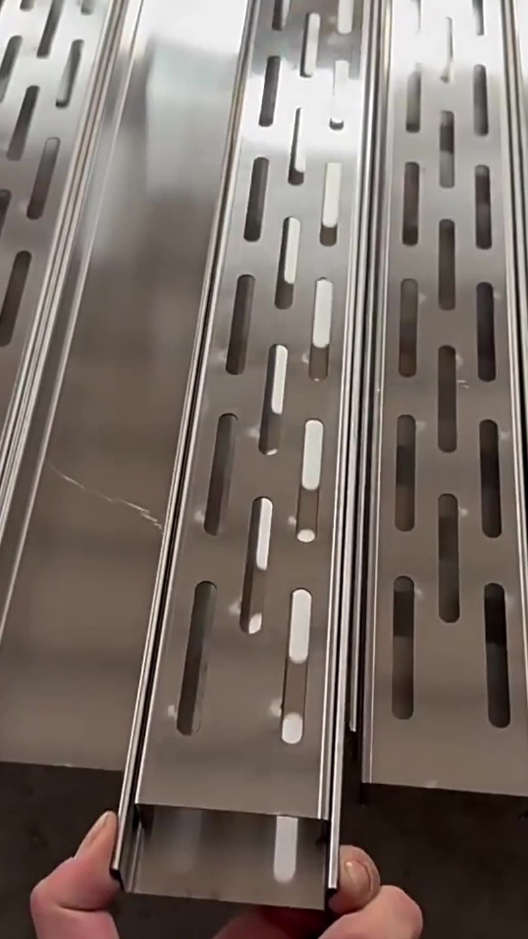 Outdoor Water Drain Channel Pvc Gutter Drainage U-shape Channel With ...