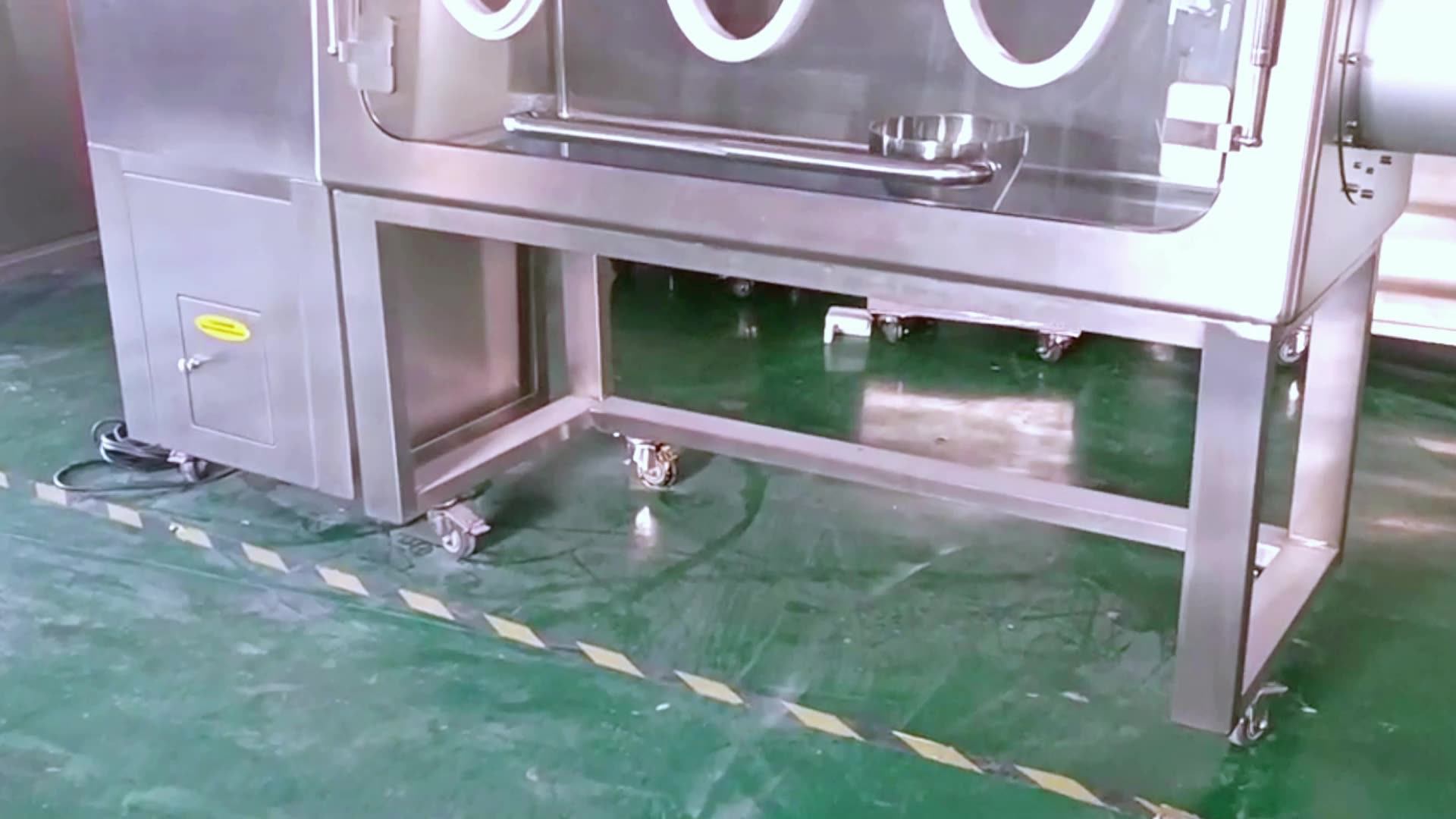 Hjclean Tech Isolator Negative Pressure Isolator Oeb5 With Push Push ...