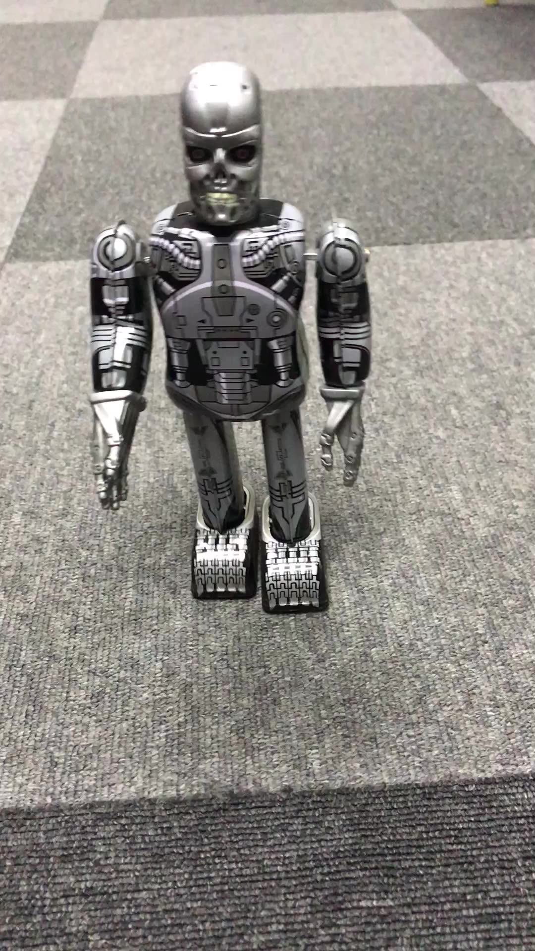 Vintage Tin Robot Toys Display Metal Skeleton Model For Sale Tin Wind ...