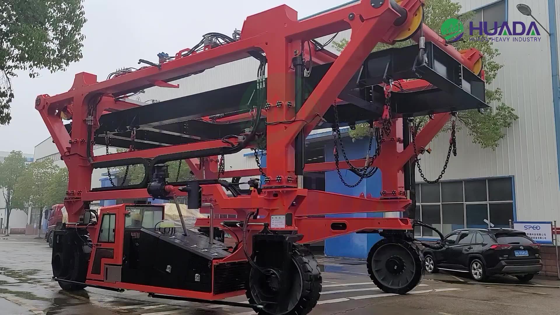 40 Ton Container Lifting Straddle Carrier From Seaport Transportation ...