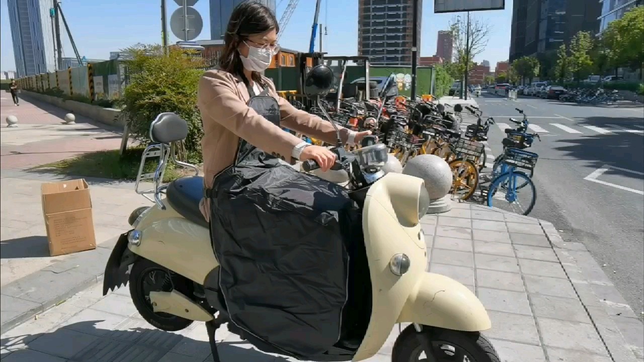 Universal Motorcycle Scooter Leg Cover Waterproof Leg Protection Cover ...