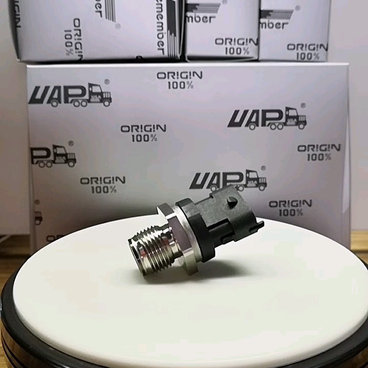 0281006112 Common Rail Pressure Sensor For Renault - Buy Fuel Rail ...