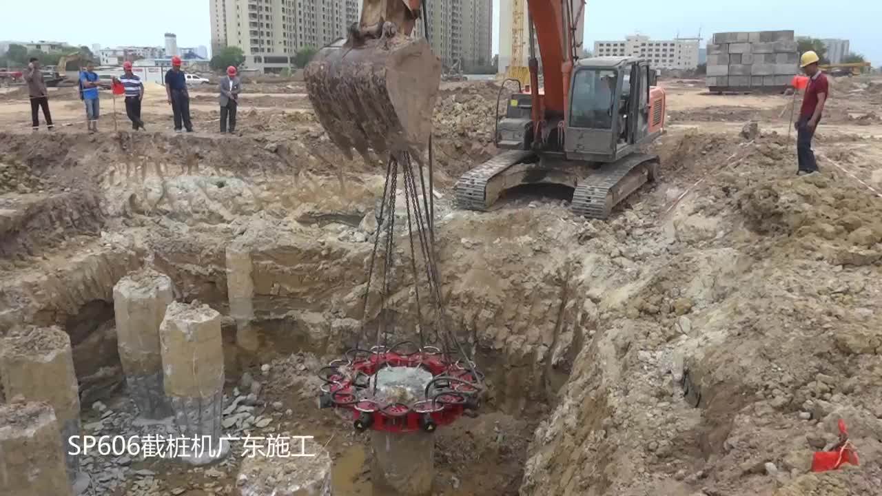 Sp800 Round Type Hydraulic Concrete Pile Breaker Breaking For 2m ...
