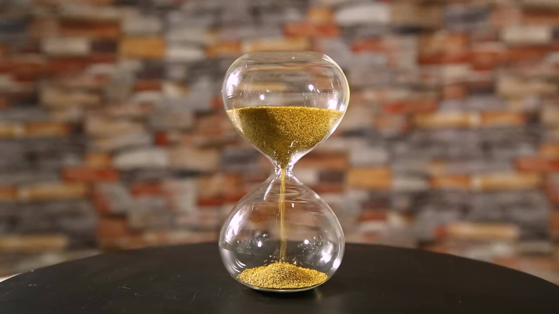 Unique Design Transparent Large And Small Hourglass With Golden Beads ...