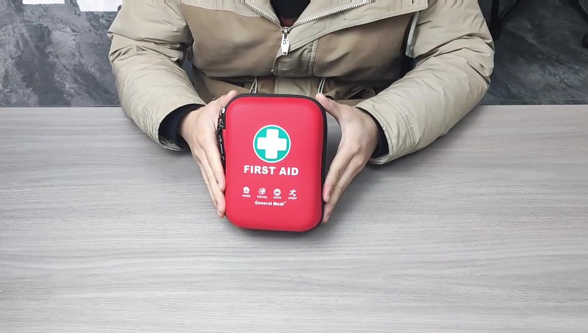 Medical Equipment Mini Tactical First Aid Kit For Driving Traveling ...