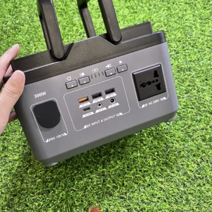 Outdoor Energy Storage Station Power Bank Electricity Supply Portable ...