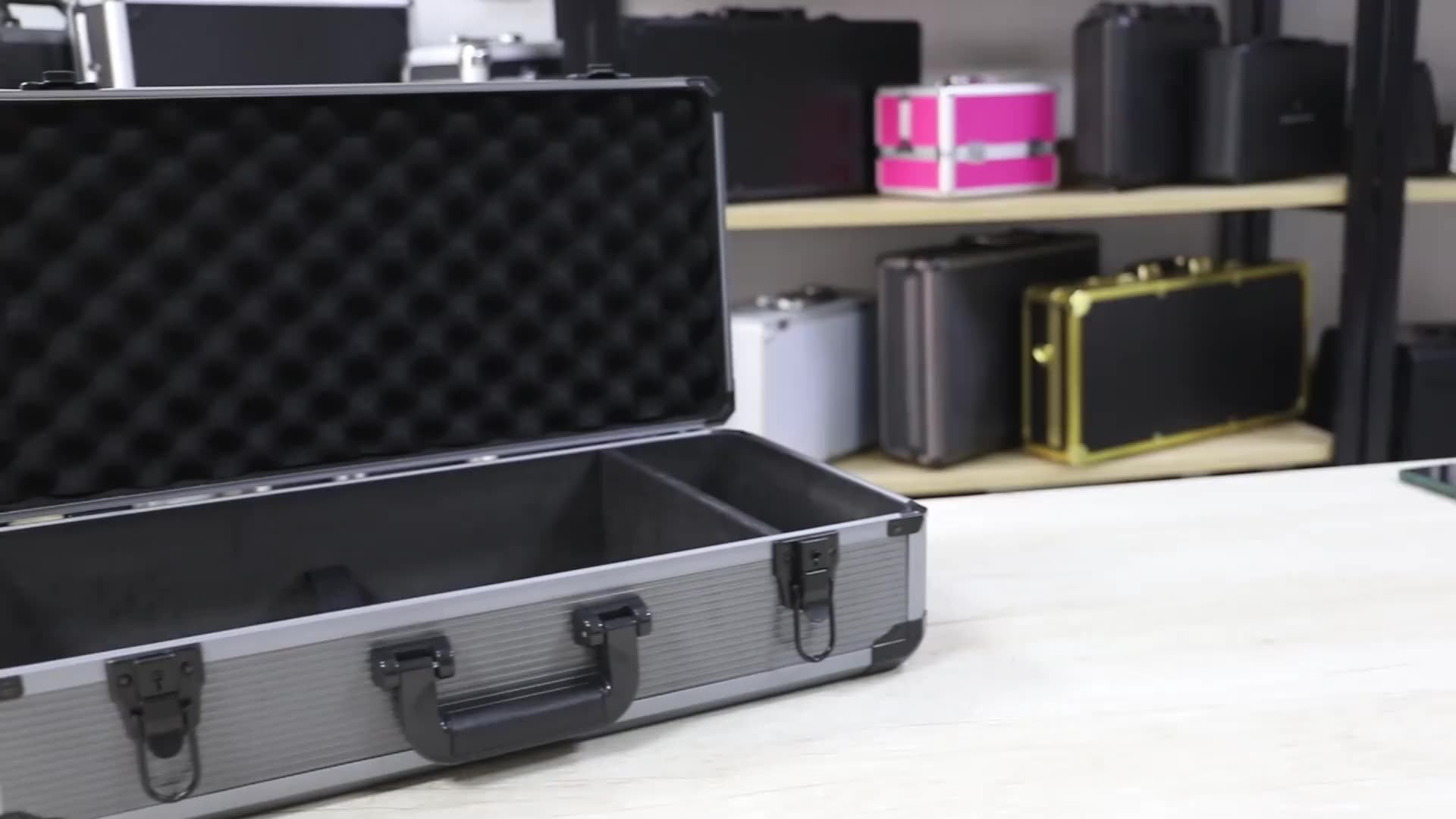 Factory Custom Aluminum Tool Case Hard Shell Utility Case Aluminum Case ...