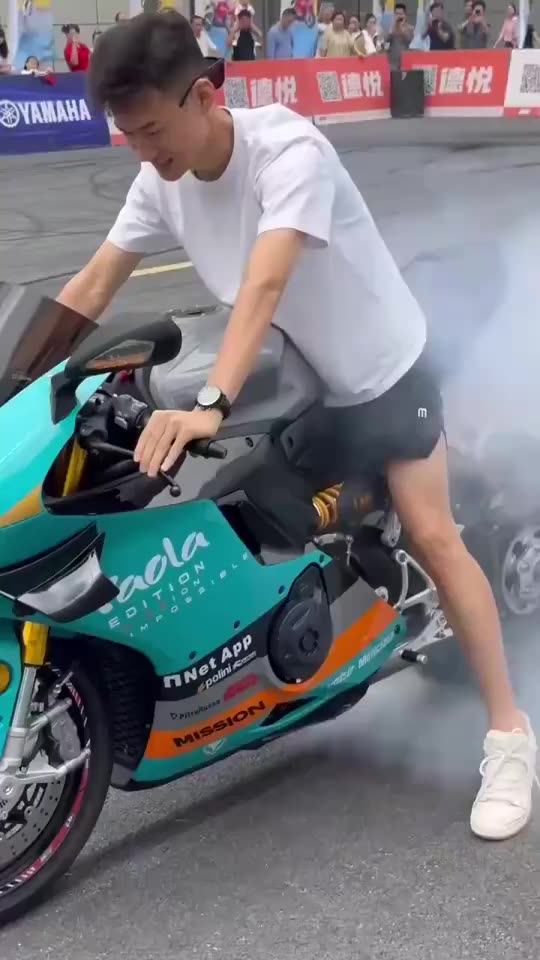 High Speed 650cc 800cc Gas Motorcycle Off Road Engine Water Cooling Abs ...