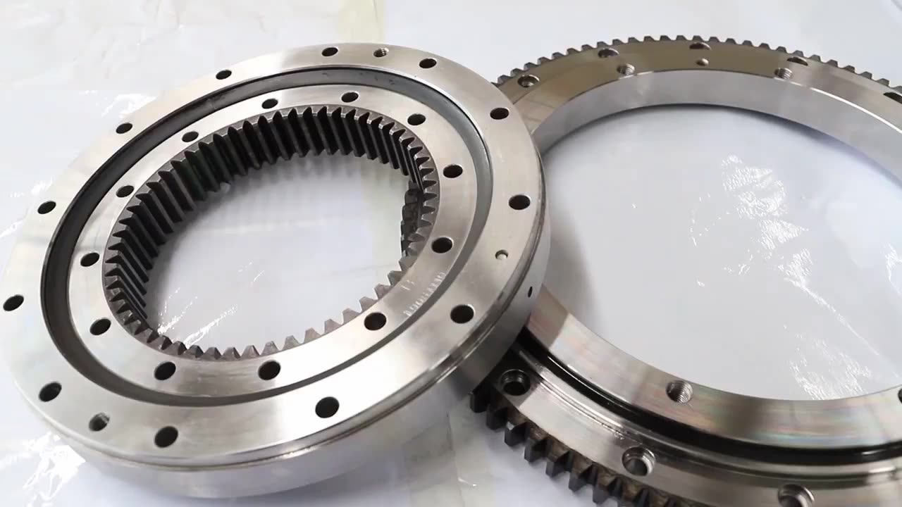 Slewing Bearing Truck Crane Ladle Turret Bearing Pc200 Pc300 Solar ...