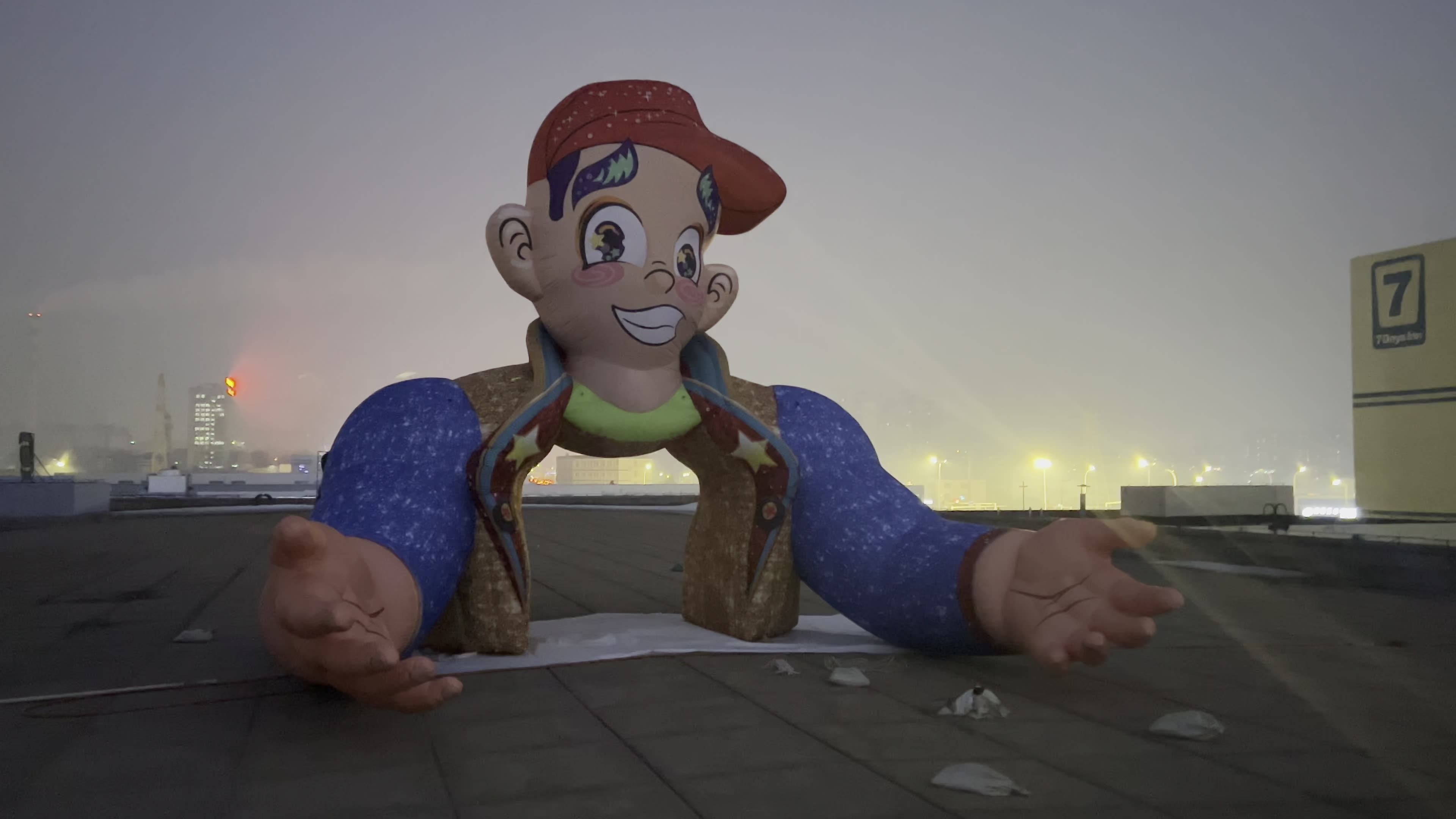 Customized Inflatable Hug Arch Stage Event Decoration Inflatable Elf ...