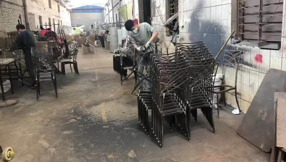 Viral Videos & Demos On Using advanced machinery to weld chairs, the ...