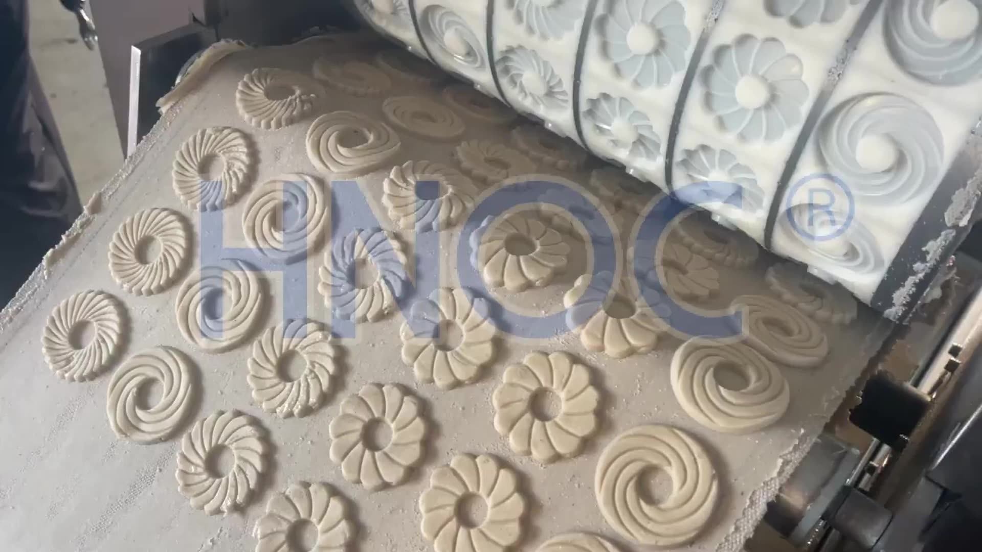 Small Rotary Mould Dog Shortbread Biscuit Make Walnut Cookie Machine De ...