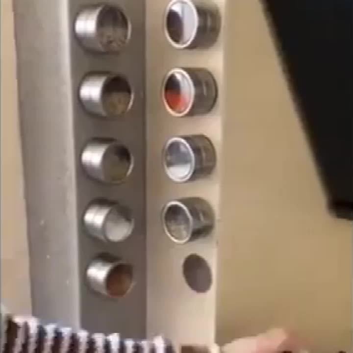 Round Magnetic Containers Spice Jar//custom Magnetic Canister Can Pot ...