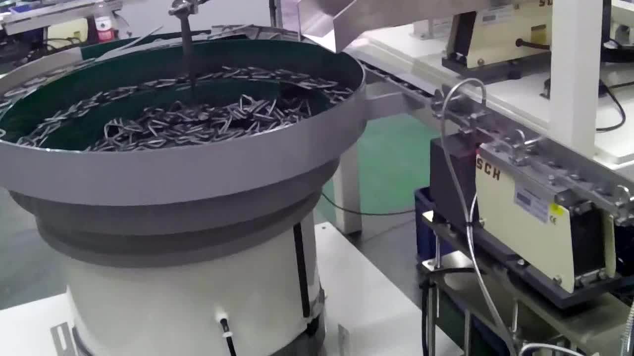 Triangle Iron Vibrating Feeder With Hopper - Buy Triangle Iron ...