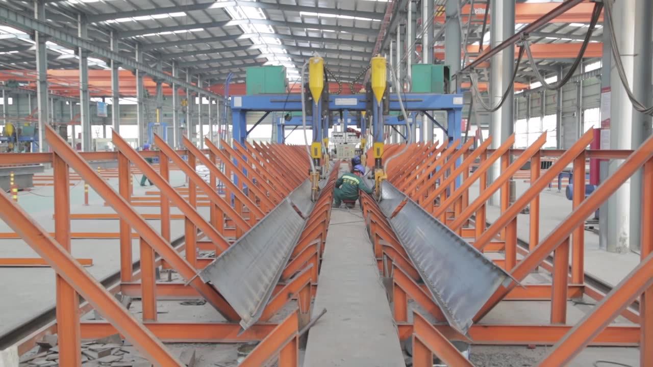 H Beam Automatic Submerged Arc Welding Machine - Buy H Beam Welding ...