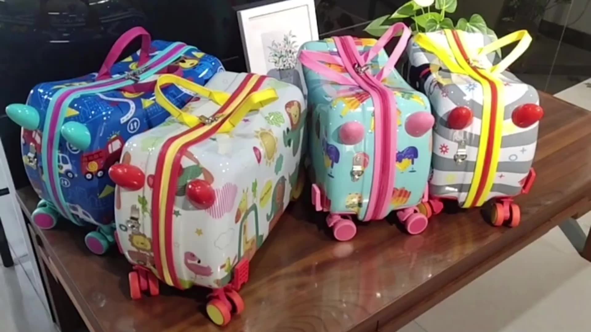 Cartoon Travel Suitcase For Kids Multi Functional Trolley Luggage With ...