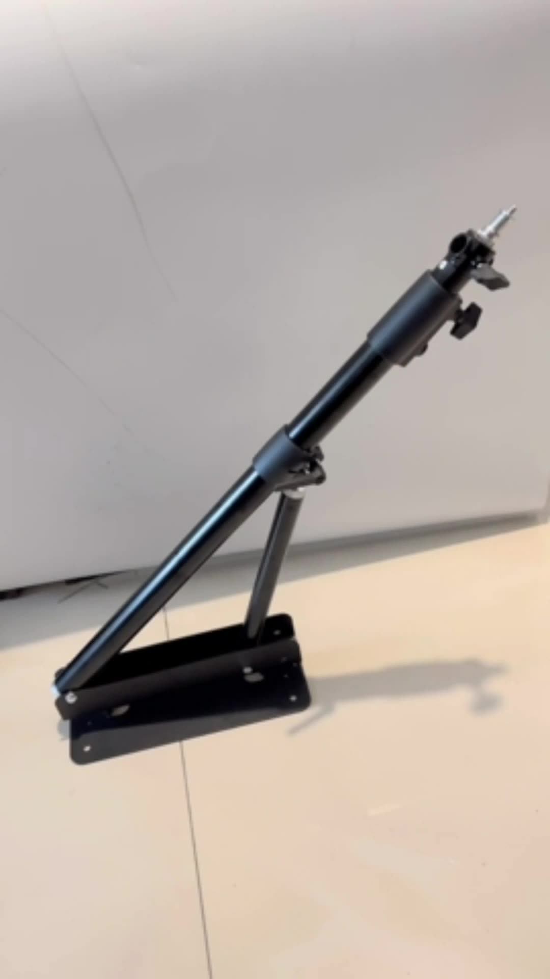 Wall Mounted 18'' Ring Light For Beauty Salon Barber Makeup Photography ...