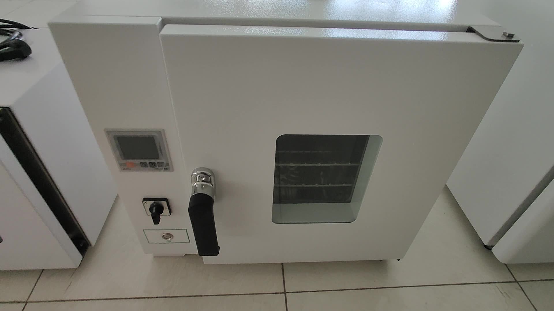 Labtex Microprocessor Controller Incubator Machine Constant Temperature ...