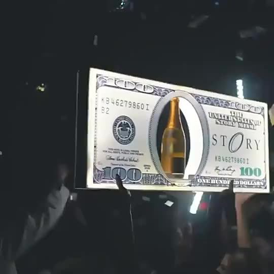 Us 100 Dollar Bill Champagne Glorifier Display Vip Benjamin Bottle ...