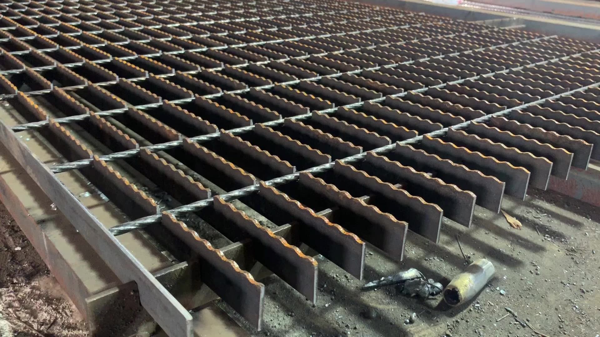 Galvanized Steel Driveway Grating Floor Heavy Duty Metal Bearing Bar ...