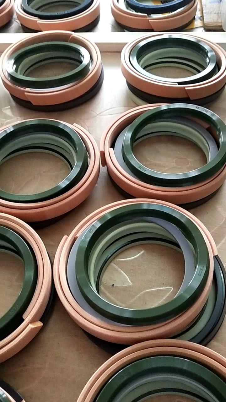 Excavator Hydraulic Cylinder Oil Seal Sk150lc Sk160lc Cylinder Seal Kit ...