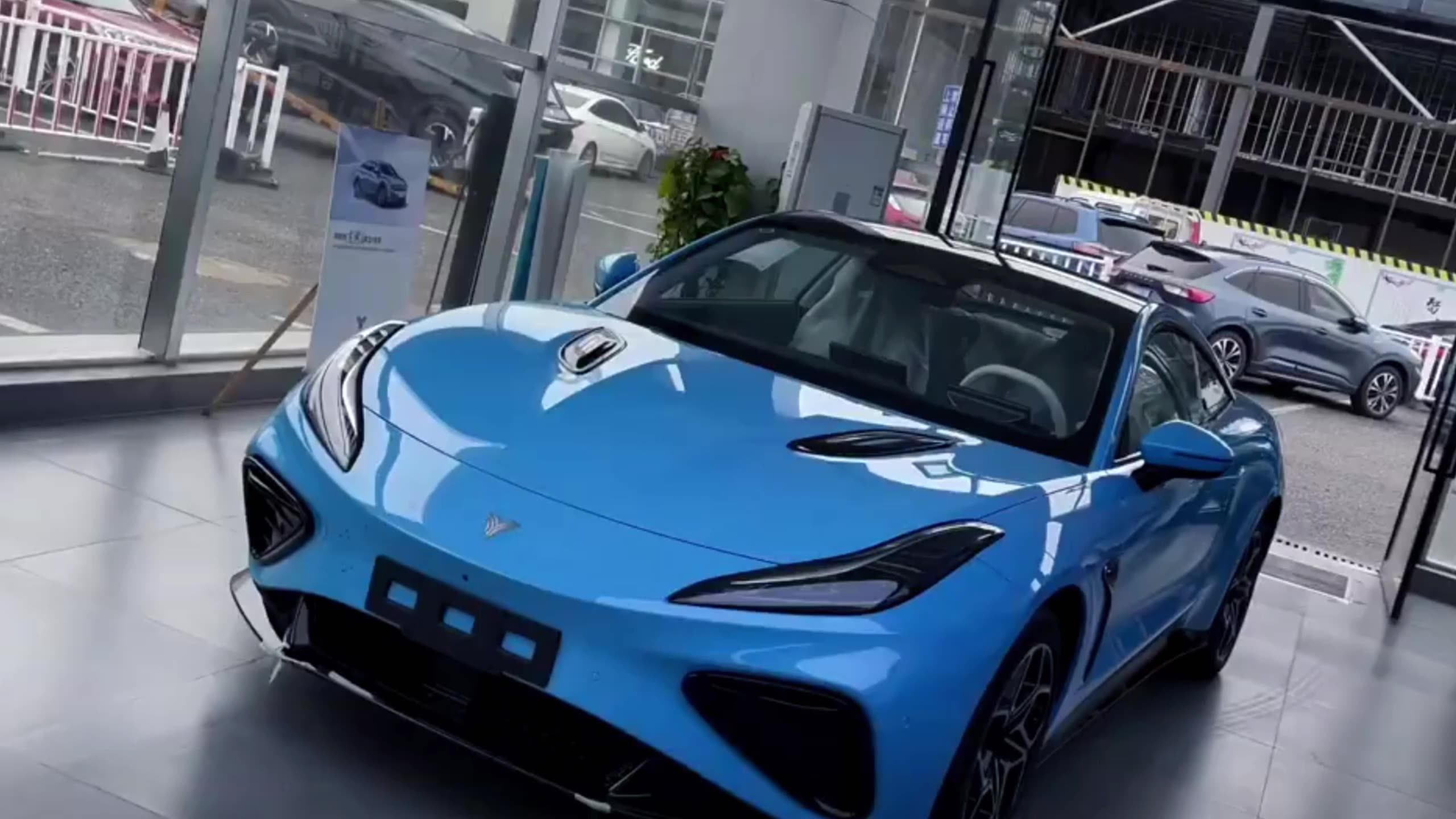 High Performance 4wd Electric Sports Car 2023 Nezha Neta Gt 2-door 4 ...