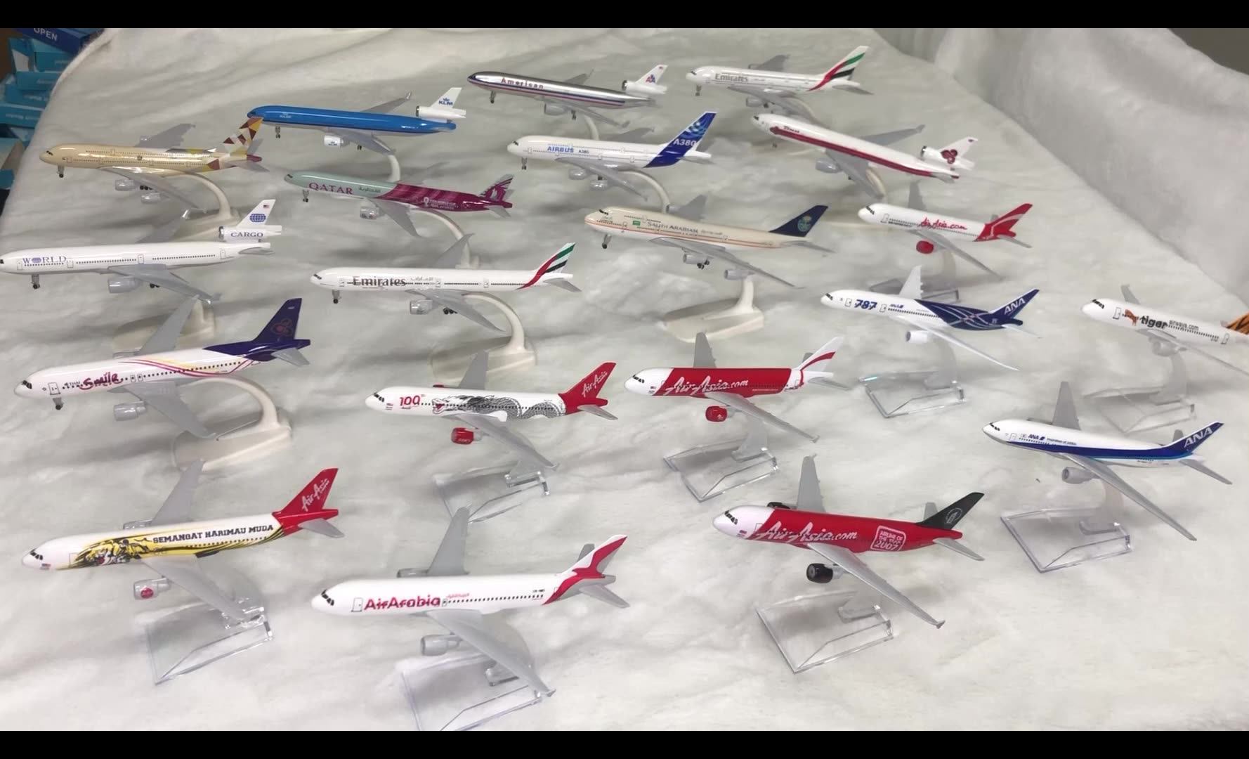 Accept Oem Customization The Emirates Airline A380 B777 Diecast ...