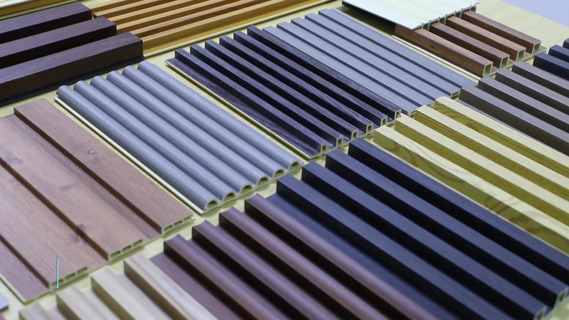 Wooden Grain Modern Wall Cladding Home Decor Fire Retardant Slatted Wpc ...