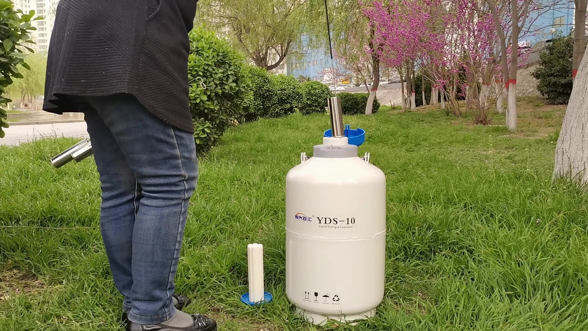 Kontainer Semen Frozen,Semen Dog Cair Tangki Kontainer Nitrogen 3 Liter ...