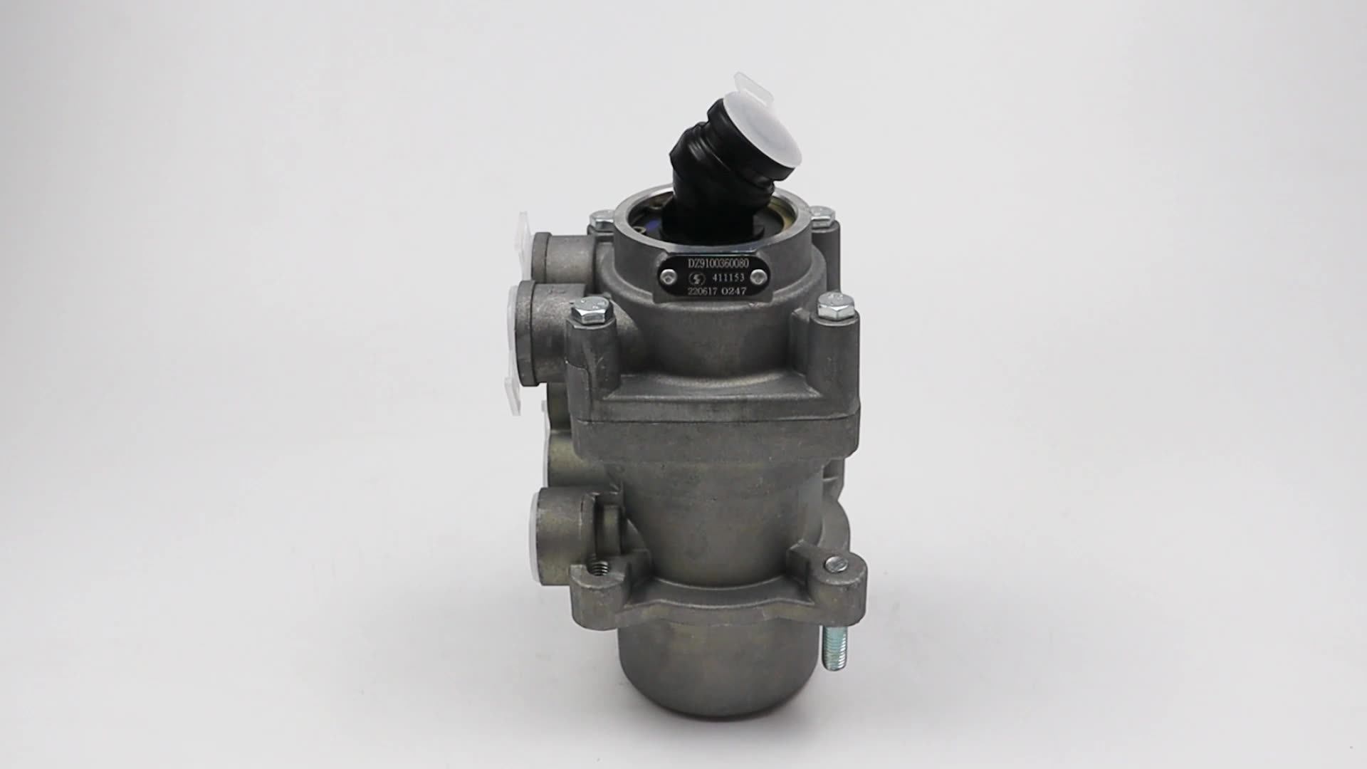 Hot Sale Master Brake Valve Dz9100360080 81.52130.6239 For Shacman ...