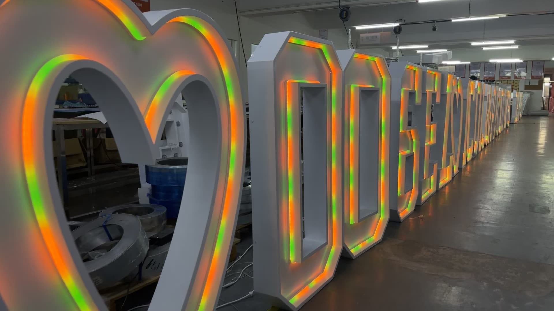 Big Letter Wedding Giant Light Up Marquee Letters 4ft Mr Giant Rental ...