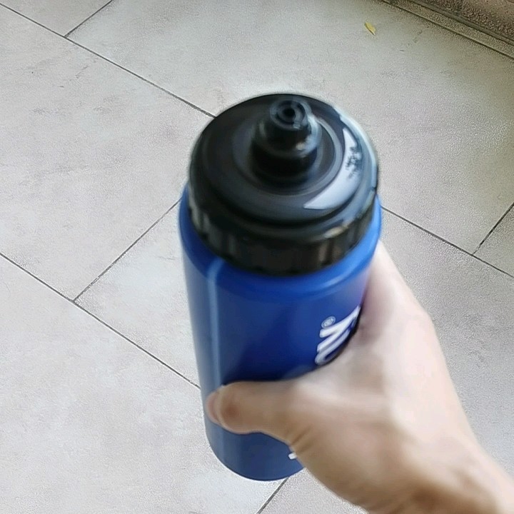 950ml Sure Shot Lid Soft Squeeze Plastic Sports Gym Water Bottle - Buy ...