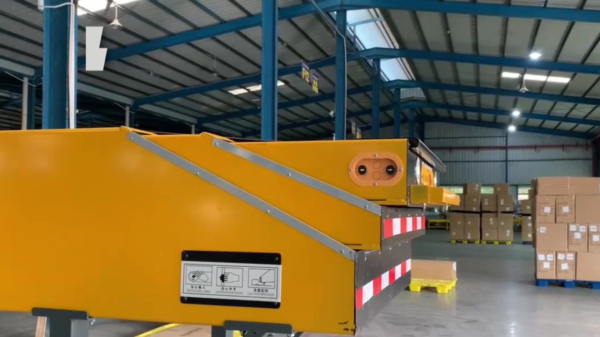 Movable Telescopic Belt Conveyor Telescopic Food Beverage Factory ...