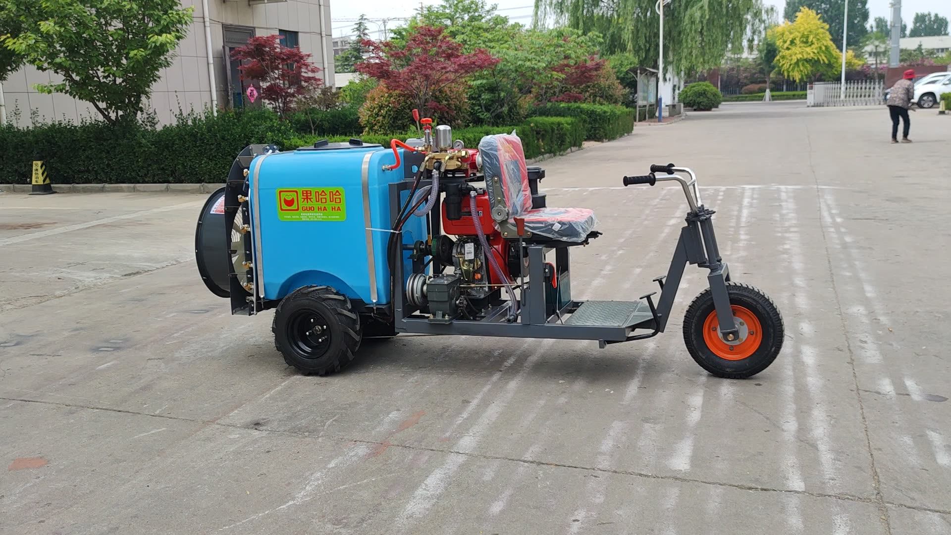 Small 200 Liter Vinyard Sprayer Greenhouse Sprayer Agricultural Farm ...