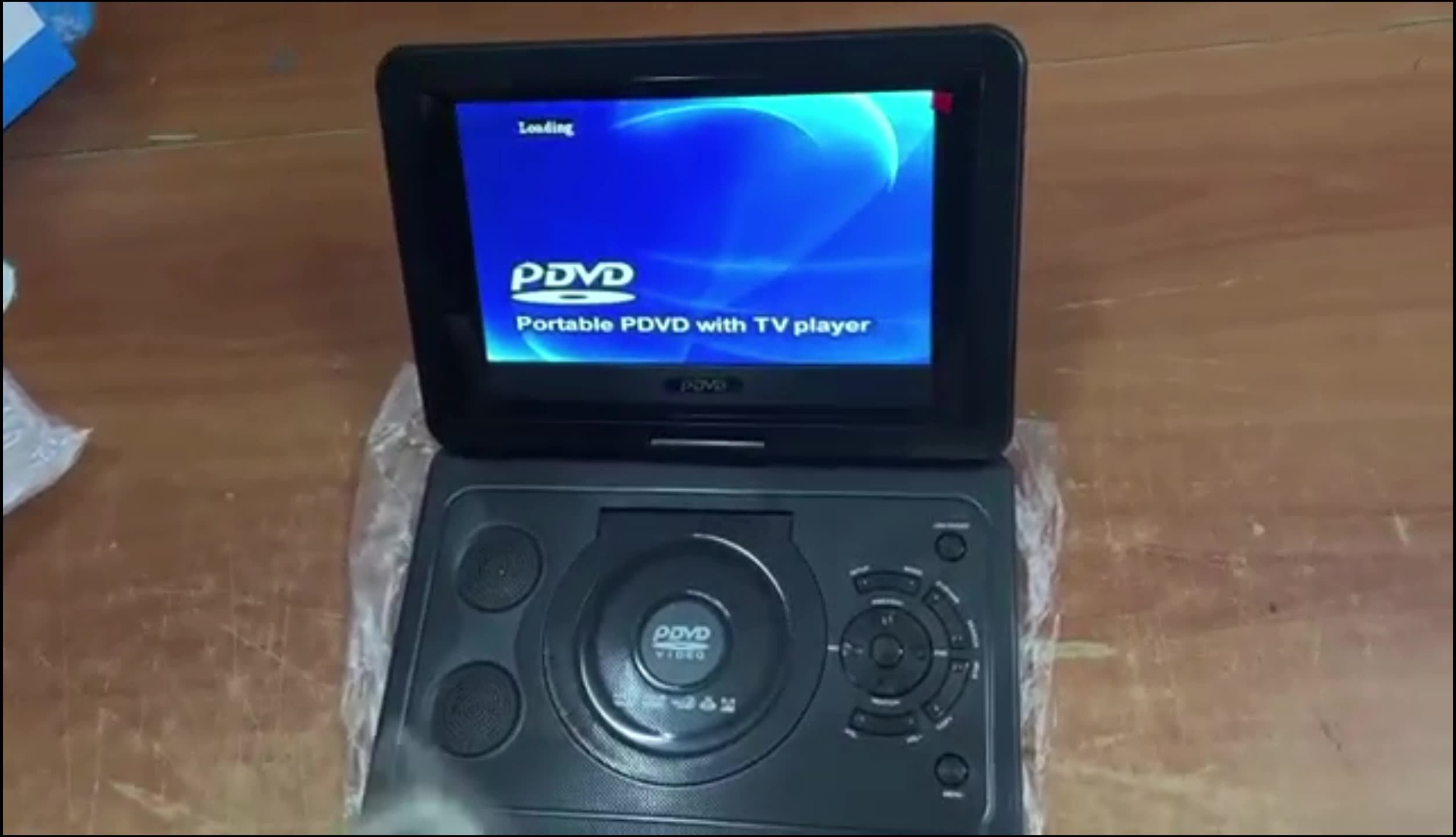 10-inch Rechargeable Portable Dvd Player With Tv Large Swivel Screen ...