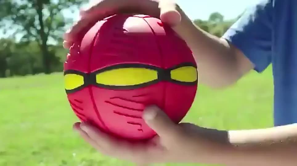 Ufo Magic Ball,Portable Glowing Flying Toys Creative Fly Saucer Magic ...