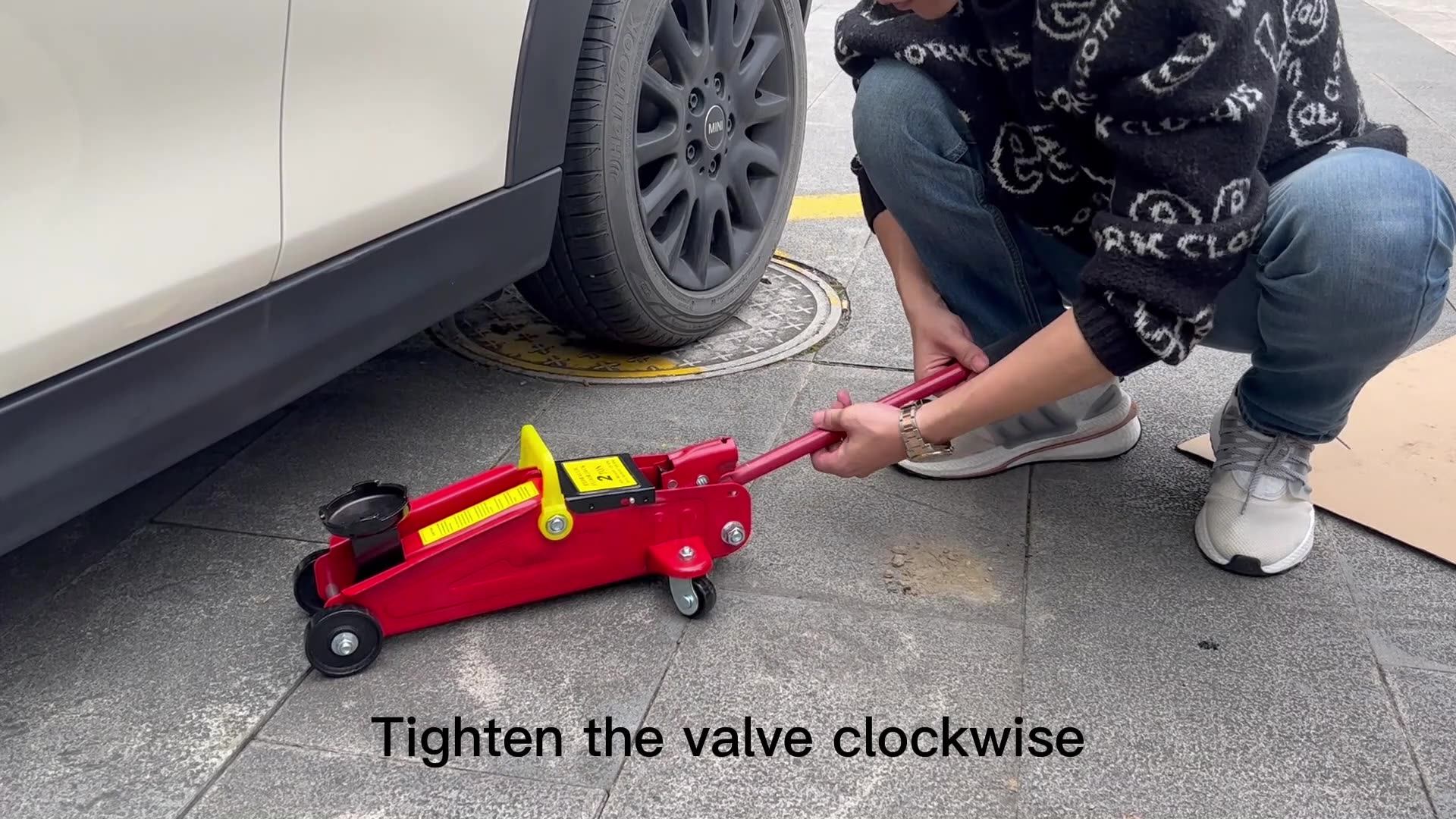 Mini Flooring Jack 2 Ton Hydraulic Jack For Auto Lifting Tools Car ...