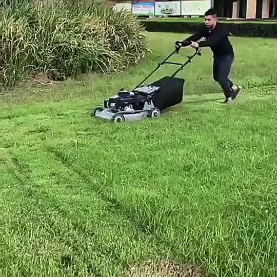 Walk Behind Cordless 131cc Gasoline Grass Cutting Machine Hand Push ...