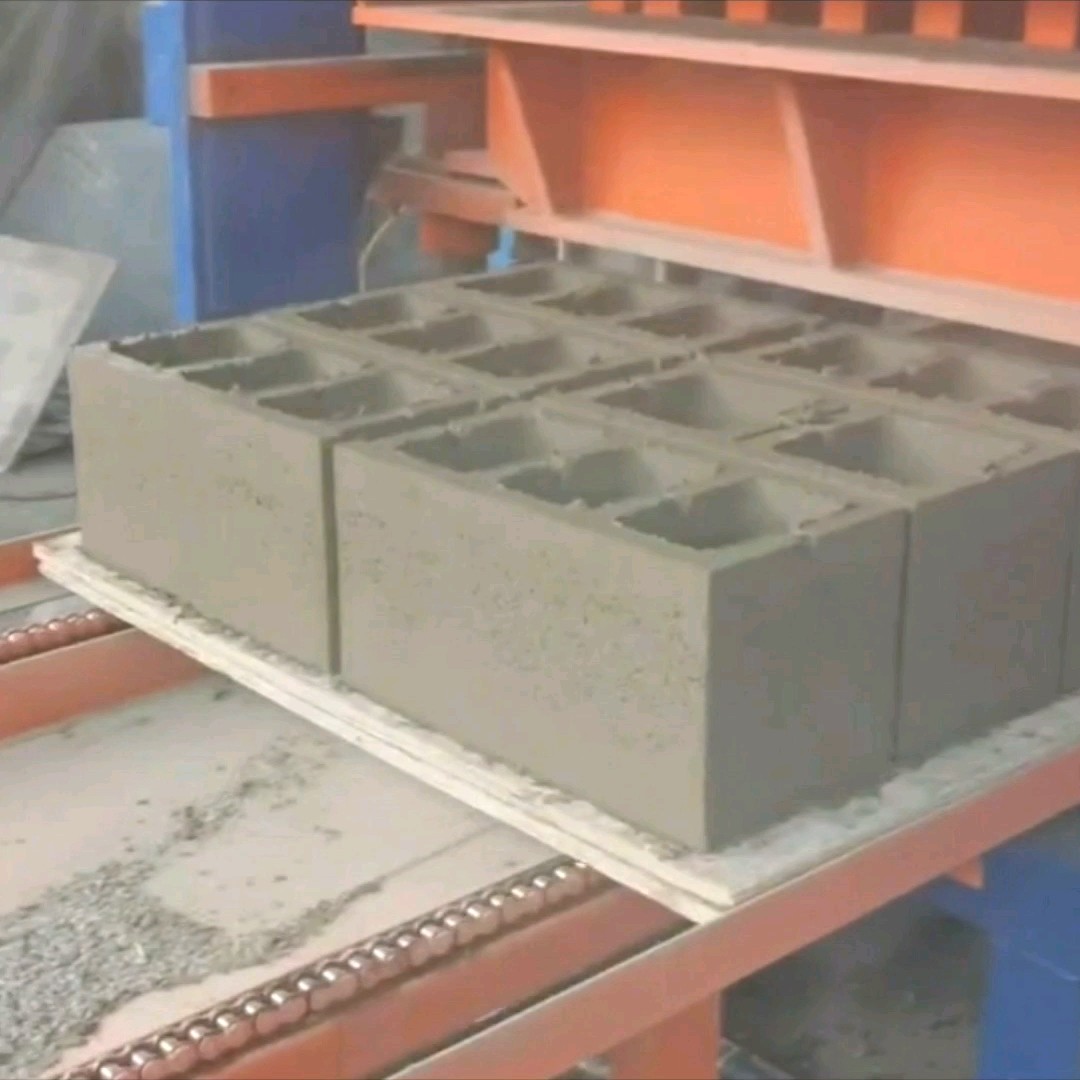 Mold Paver Brick Making Machinery Hollow Concrete Block Machine Cement ...