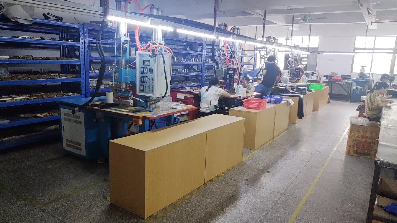 Factory Custom Garment 3d Brand Tpu Printing Label Reflective Heat ...