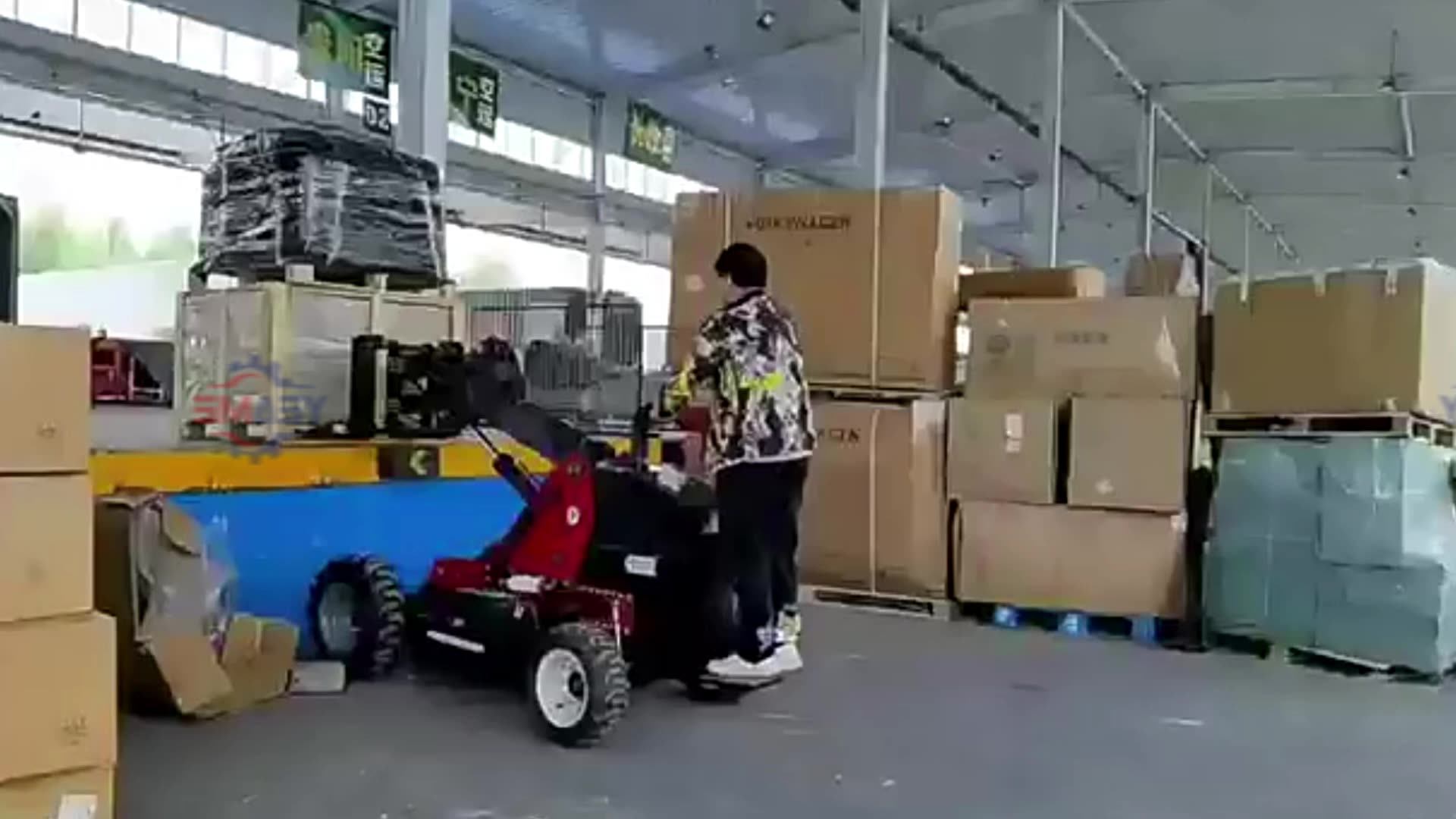 Tak Electric Off-road Fork Truck Mini Outdoor Boom Lift Truck Rough ...