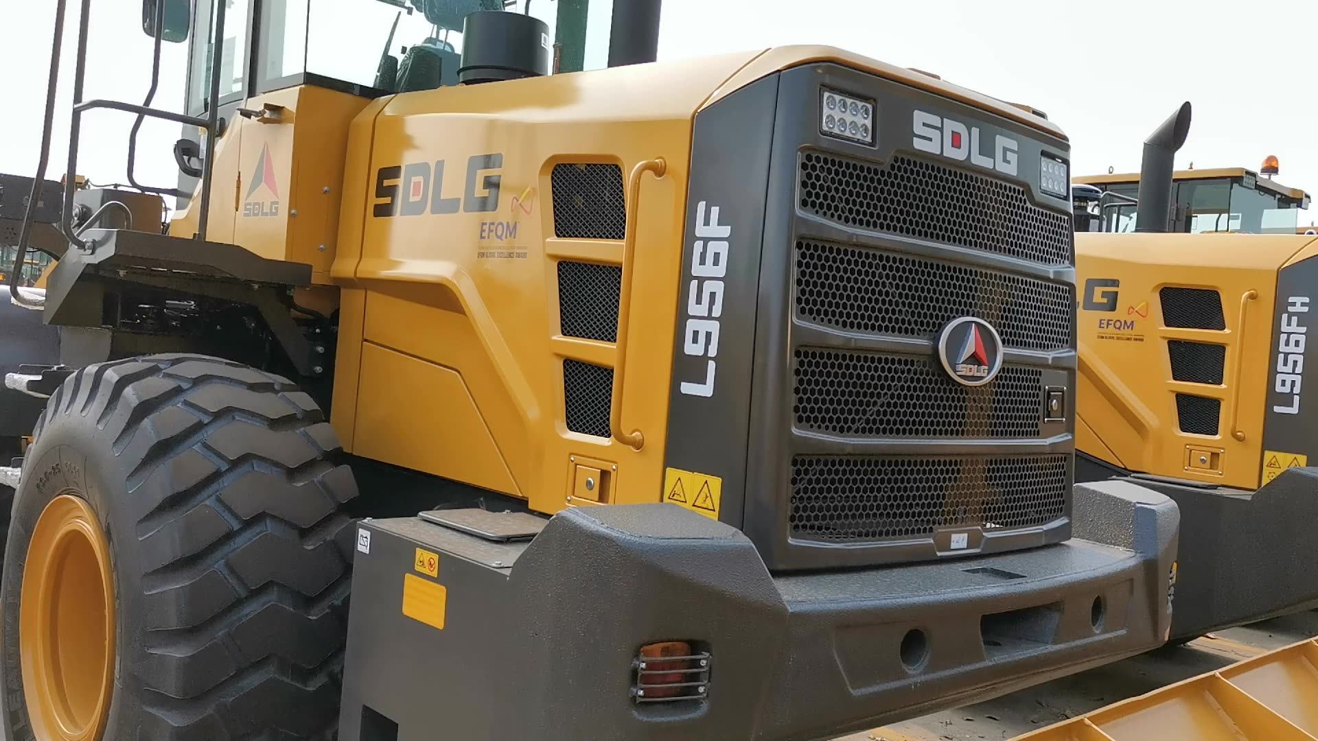 Hot Sale Sdlg L956f Front Wheel Loader With Weichai Engine - Buy L956f ...