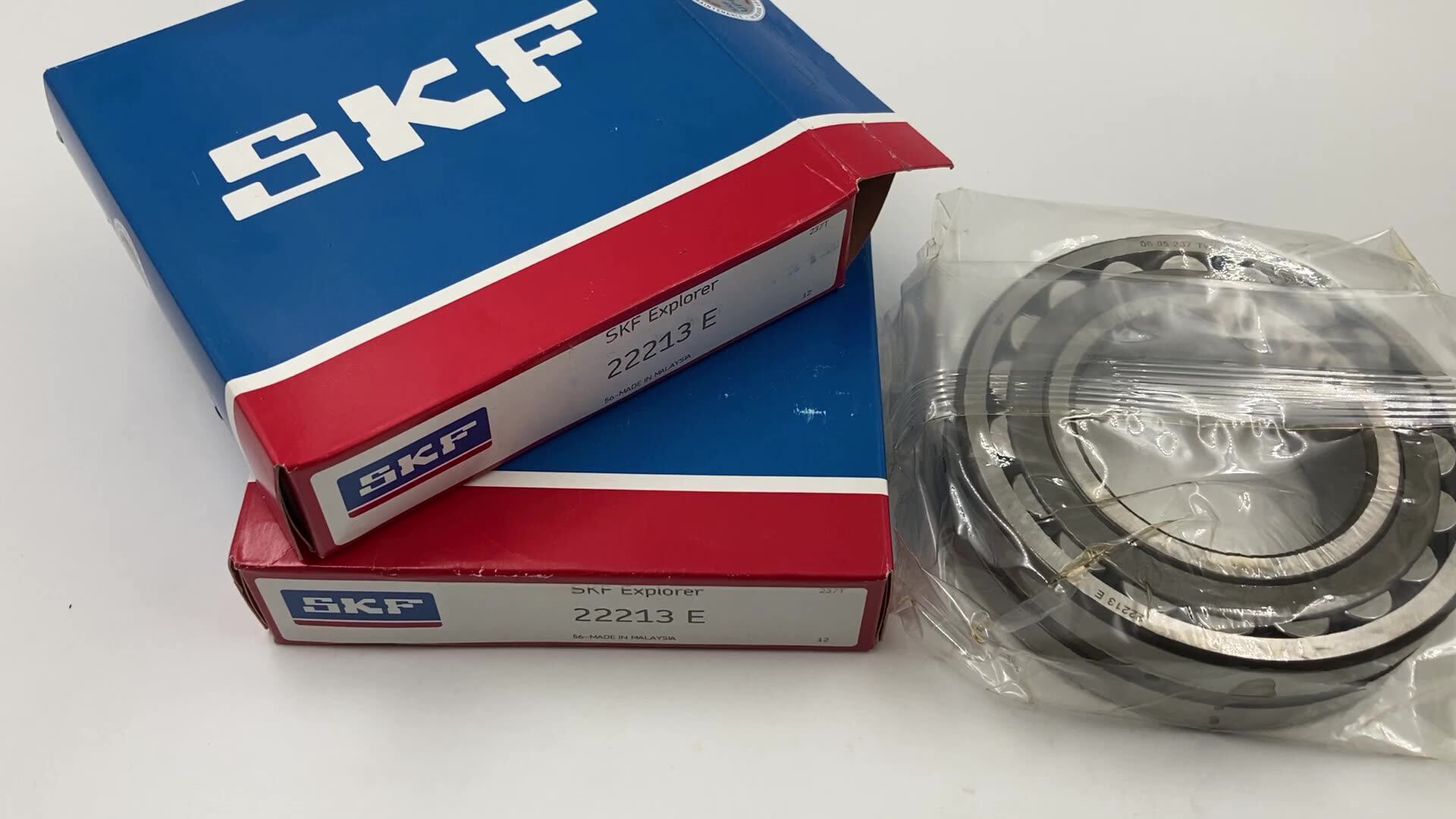Skf Spherical Roller Bearing Skf 22213e W33 Vt143 Bearing Original Skf ...
