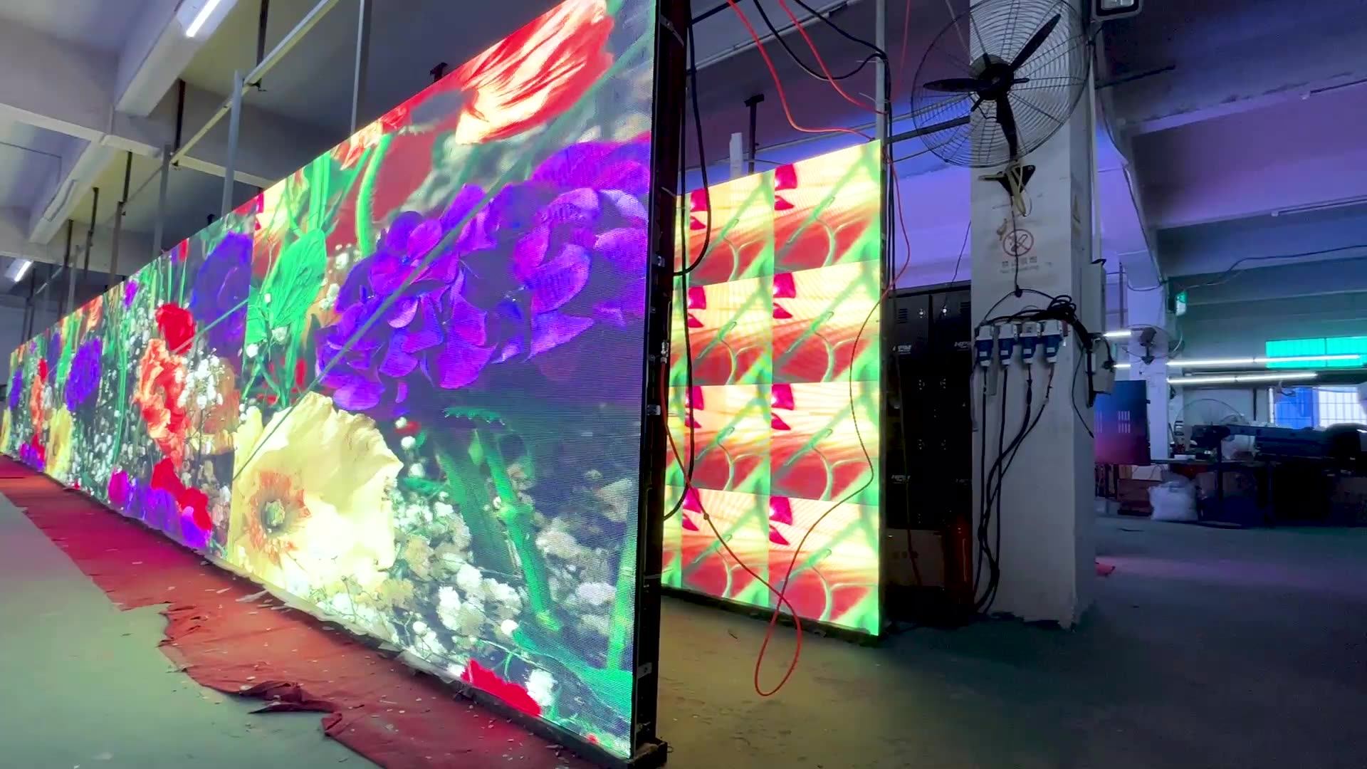 High Resolution P2.6 P2.976 P3.91 P4.81 500x500mm Seamless Splicing ...