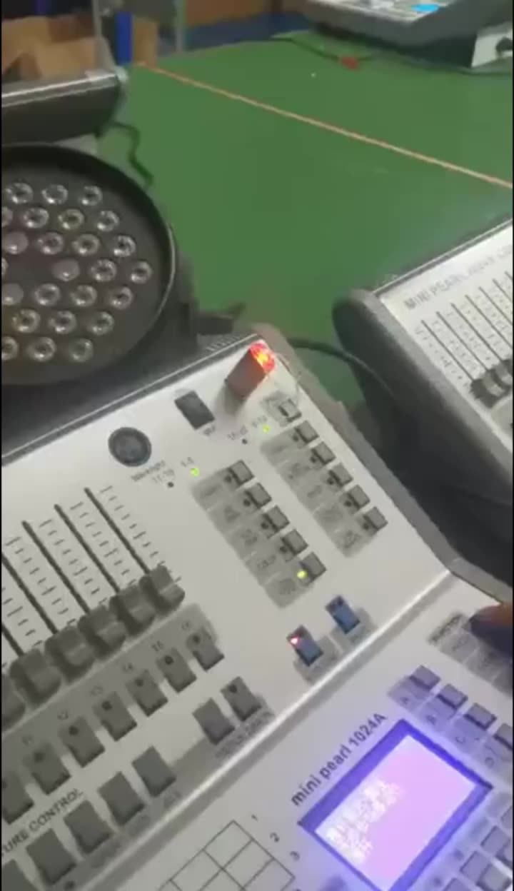 Professional Stage Light Console Mini Pearl 1024 Dmx Controller - Buy ...