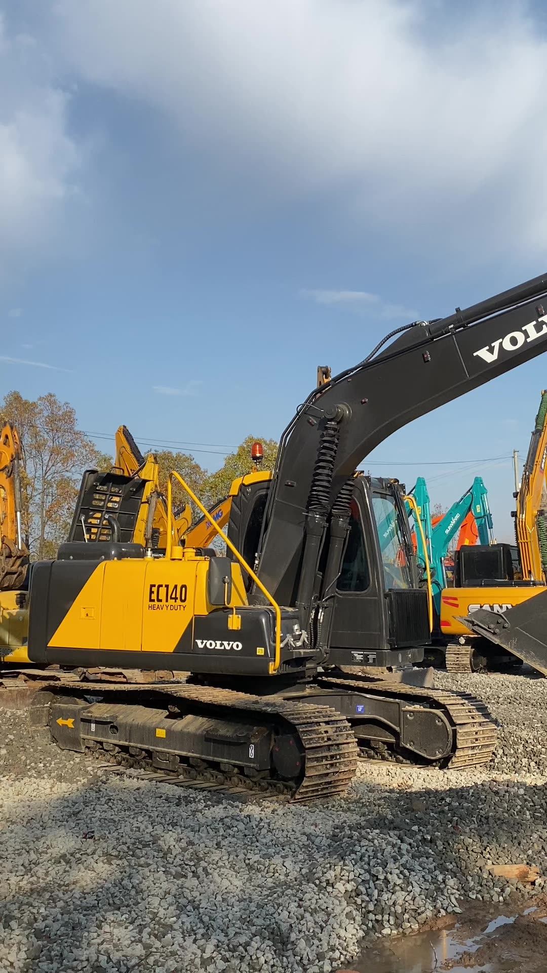 Hydraulic Crawler Volvo Ec140 Used Excavators Volvo Excavator Ec140 Hot ...