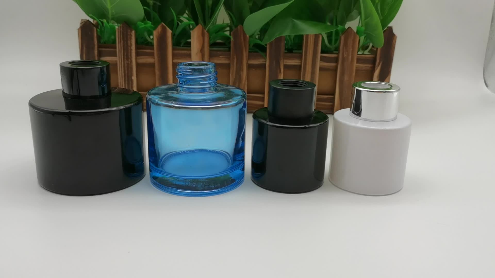 100 Ml Fragrance Black Glass Diffuser Bottles Round Diffuser Jars With ...