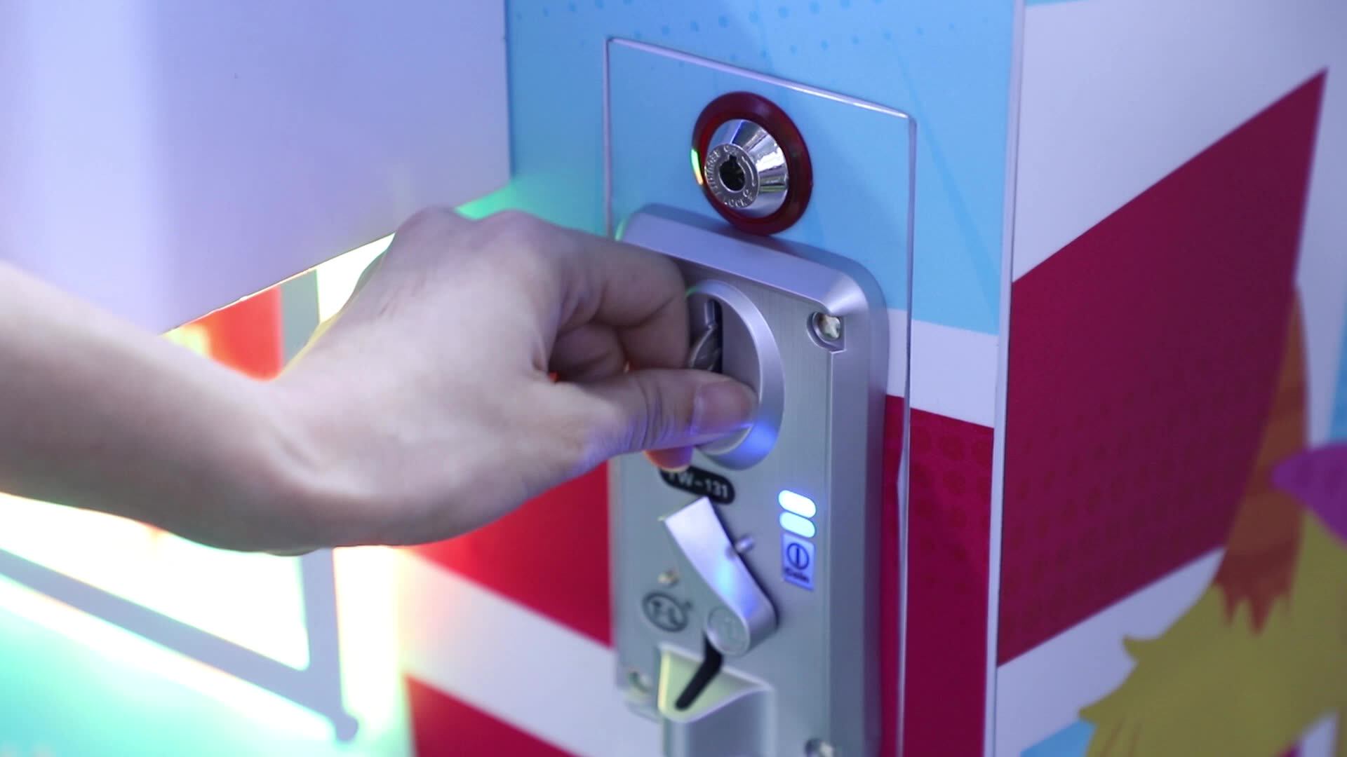 Lifun Small Claw Crane Machine Arcade Toys Plush Coin Operated Games ...