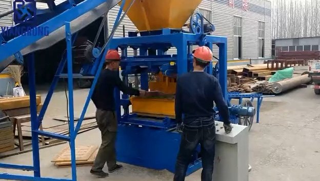 Price List Of Cement Block Making Machine Prices Sri Lanka Qt4-24 ...